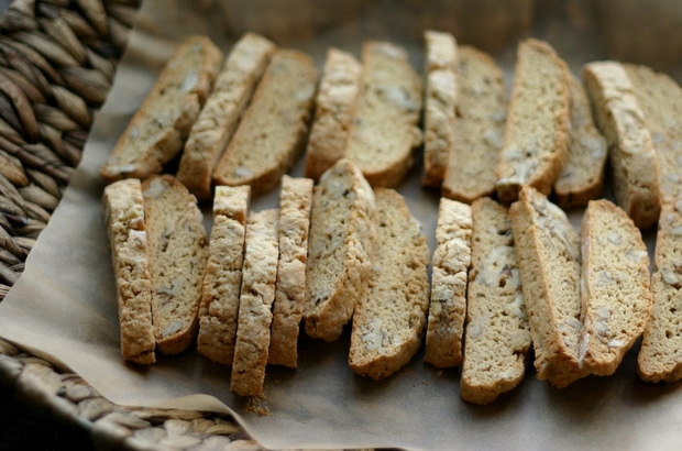 Cinnamon Walnut Biscotti